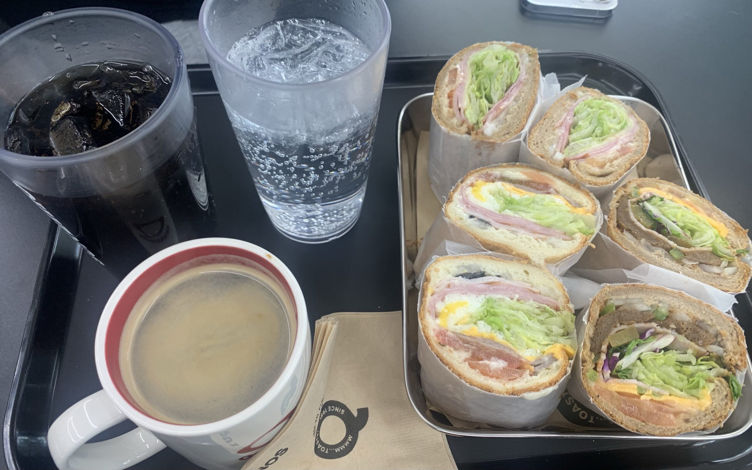 판교 샌드위치 퀴즈노스, 커피, 샐러드 - Pithy Blog